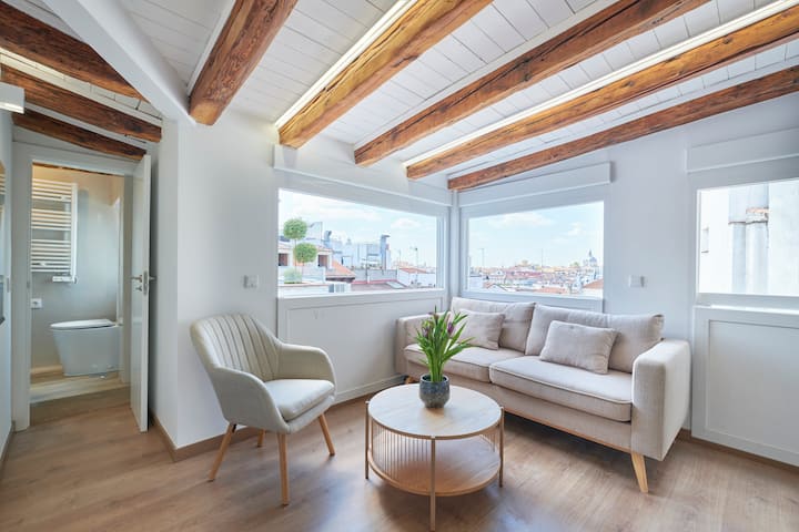 Beautiful Madrid Sky Apt - Madrid