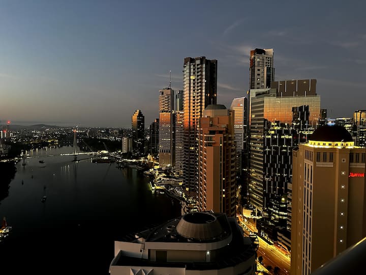 Private Bedroom I Near Storybridge - Brisbane