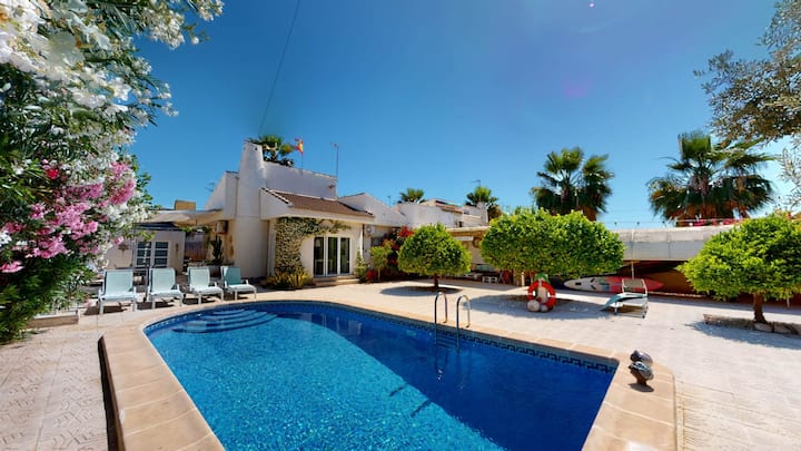 Holidoo Travel - Villa Rozmarin - Los Alcázares
