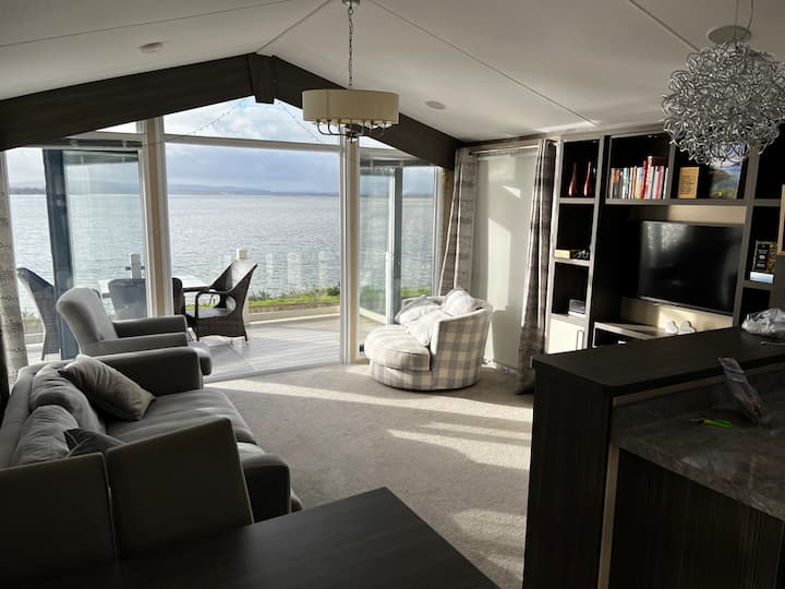 Waratah Unobstructed Sea Views (Sorry No Pets) - Wareham, UK