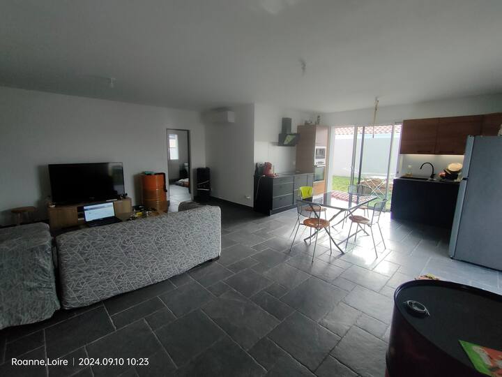 Roanne Ch2 - Roanne