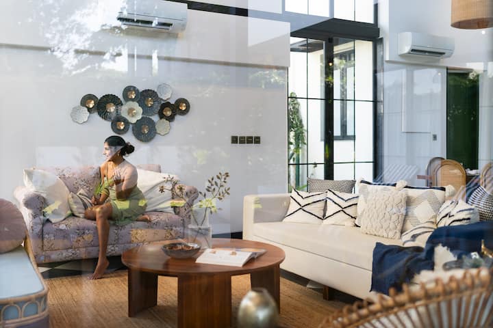 Lohonostays Villa Siena A - Alibag