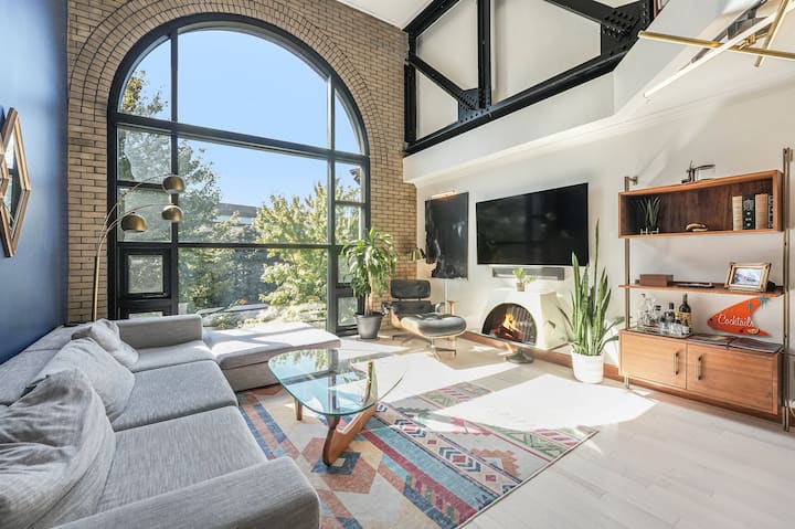 Downtown Condo: Private Rooftop - Grand Rapids, MI