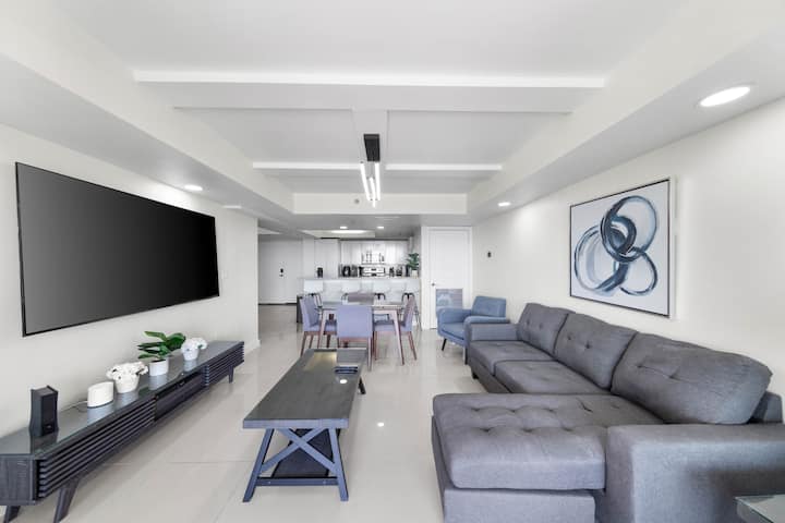 Stunning Sunsets & Spacex Views - South Padre Island