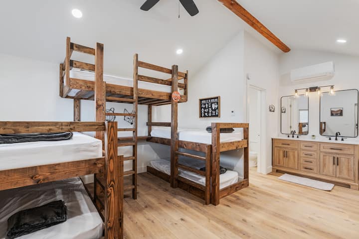 #10 Woodland Wildlife Cabin! Newly Remodeled! Ac! - Bear Lake