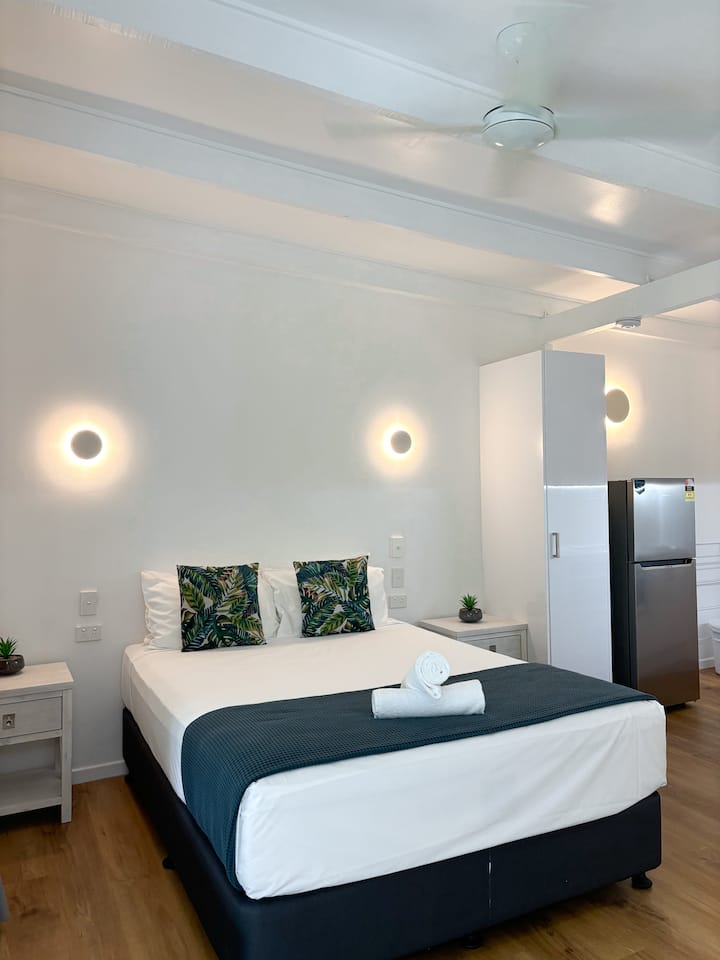 Superior Twin Studio At Amaroo - Townsville