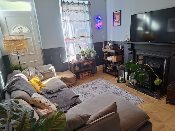 Cosy Modern Home In Hillsborough - イギリス シェフィールド