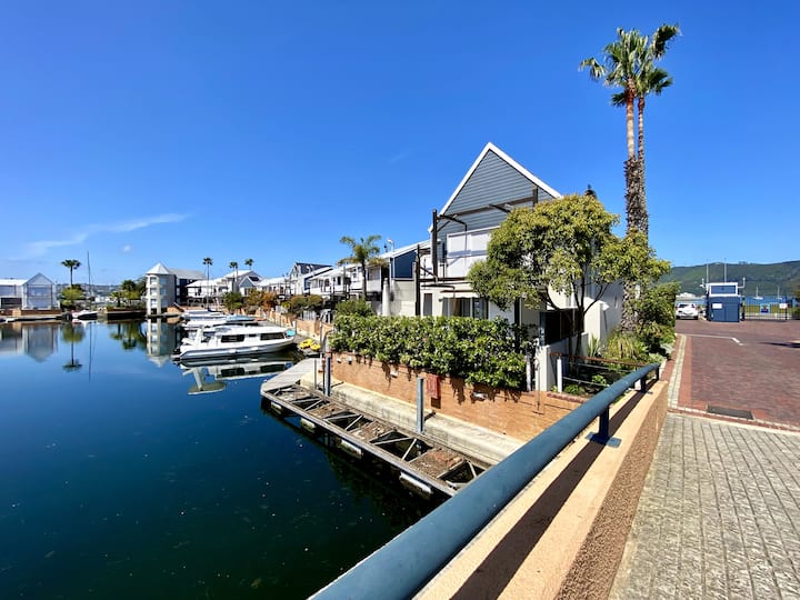 Tranquil Tides At Knysna Quays - Knysna