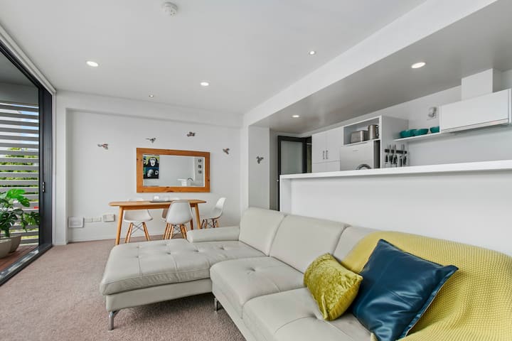 Rooftop Deck, Aircon, Parking, Pool, Splitable Bed - Auckland