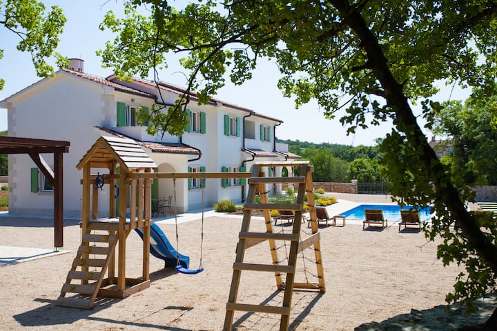 Villa With Pool, Privacy In The Green - Krk