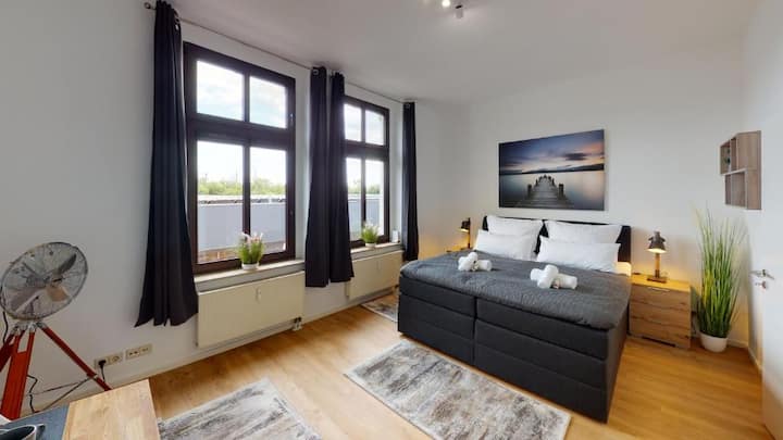 *Sweethome* Studio Apartment 11, Küche, Tv, Wlan - Halle (Saale)