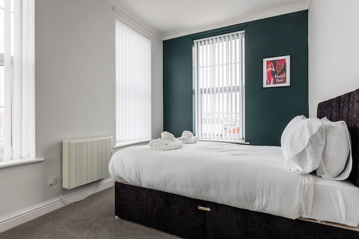 Bright & Modern Marina Apt | Newly Refurbished - Hartlepool