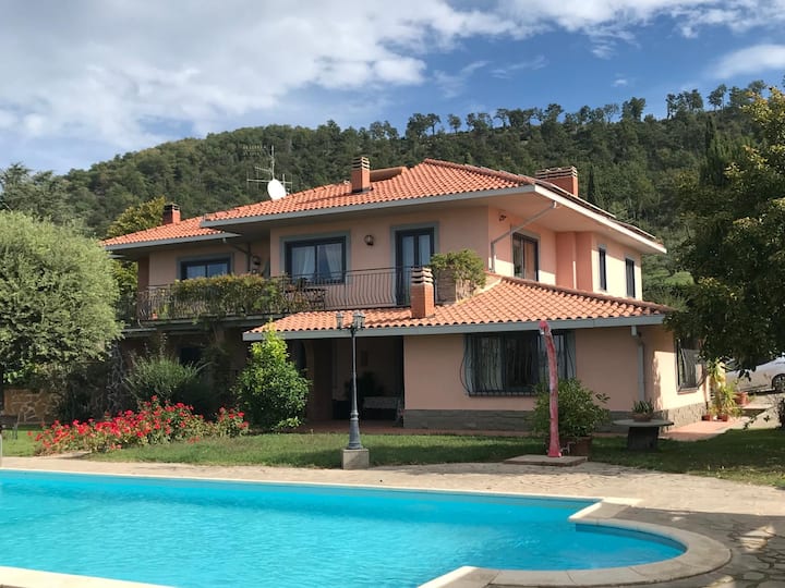 Villa Montesegnale - Casa Con Piscina Vista Lago - Bolsena