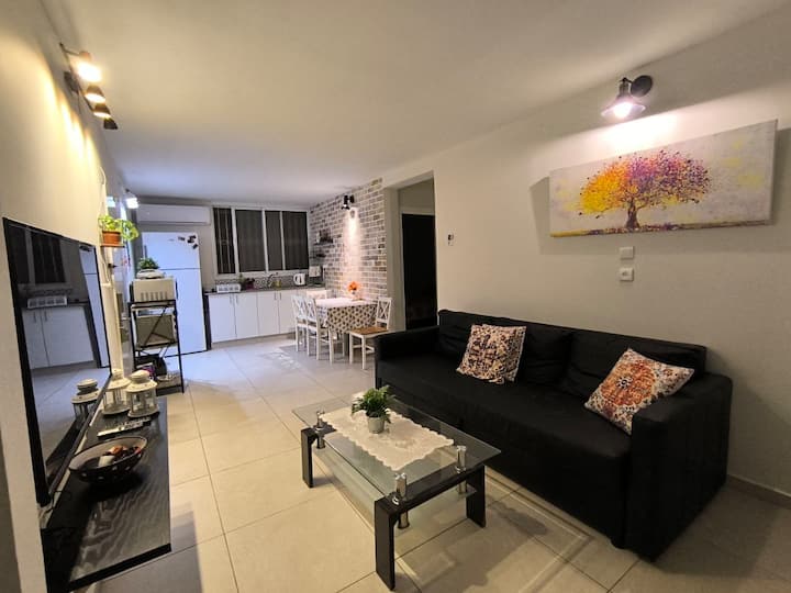 Michael's Home For Big Family - Eilat