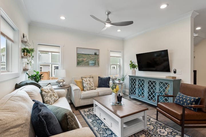 5 Br Luxurious New Downtown Home | 2 Miles Duke - Durham, NC