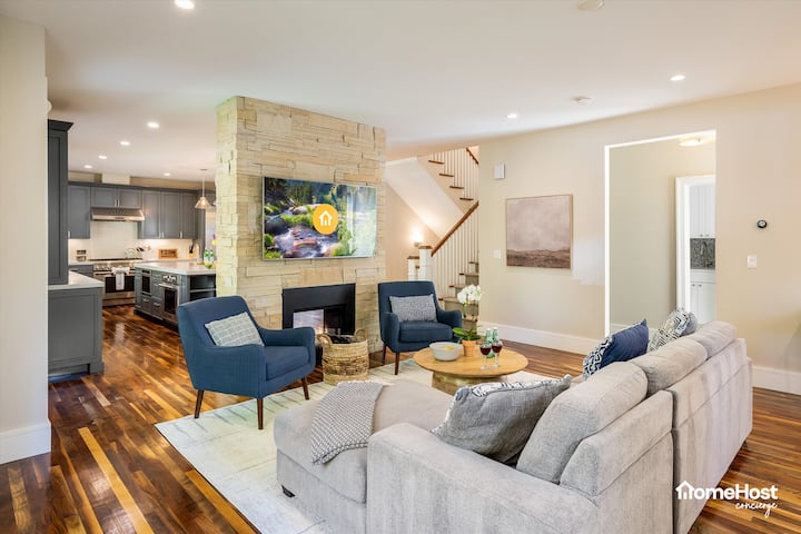 Spacious Downtown Gem, Steps To Pearl St Mall & Cu - Boulder, CO