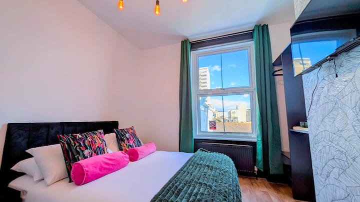 Innit Vibes 6 - Double Ensuite - Rottingdean