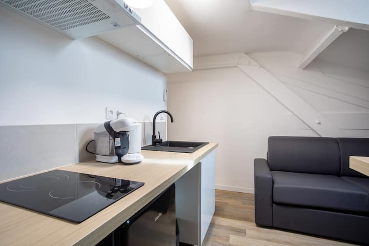 Notre Dame Central Flat - Nice