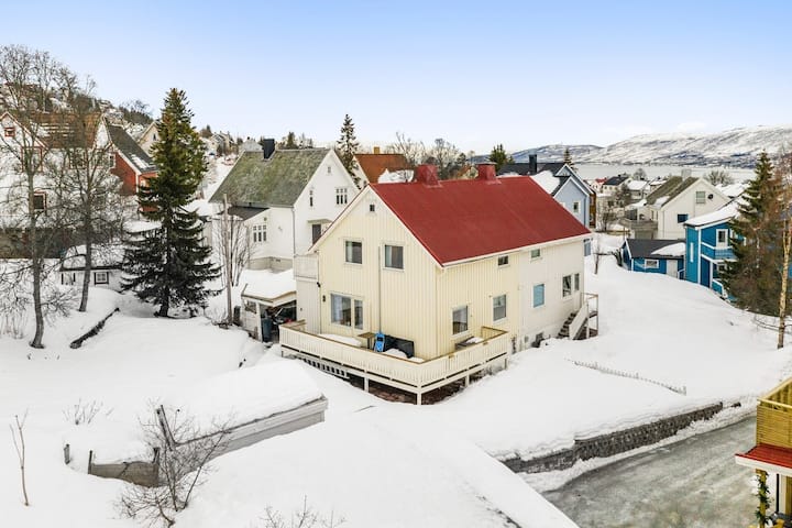 130 Sqm Authentic Northern Home - Tromsø