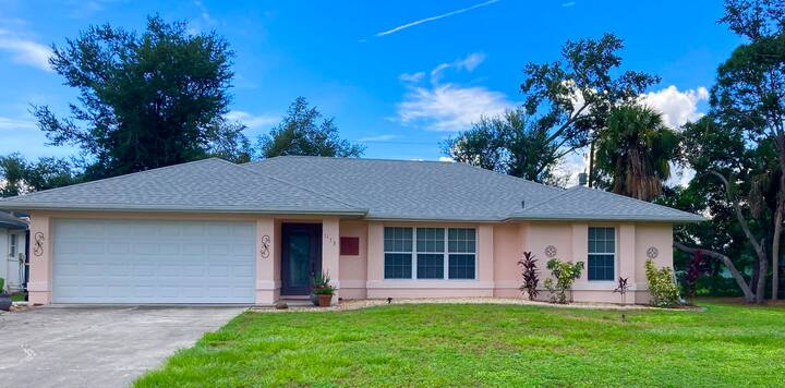 Snowbird Home Away From Home - Port Charlotte, FL