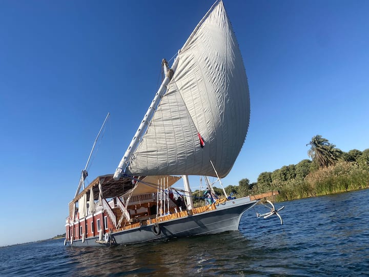Sail The Timeless Nile - Louxor
