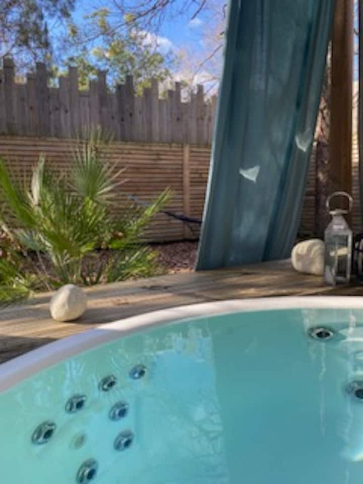 L'haute En Couleur Cabanes Et Spa/jacuzzi Privatif - Biganos