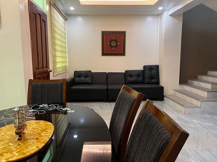 Home W/ Freeresortpass, Jacuzzi, Griller & Rooftop - Sibulan