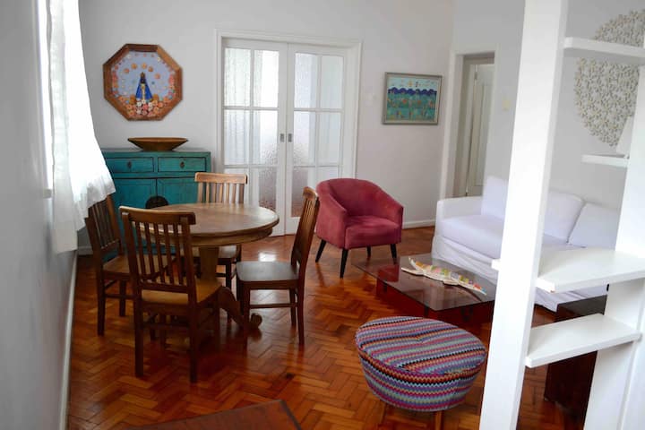 Uma Graça No Coração Do Leblon - Rio de Janeiro