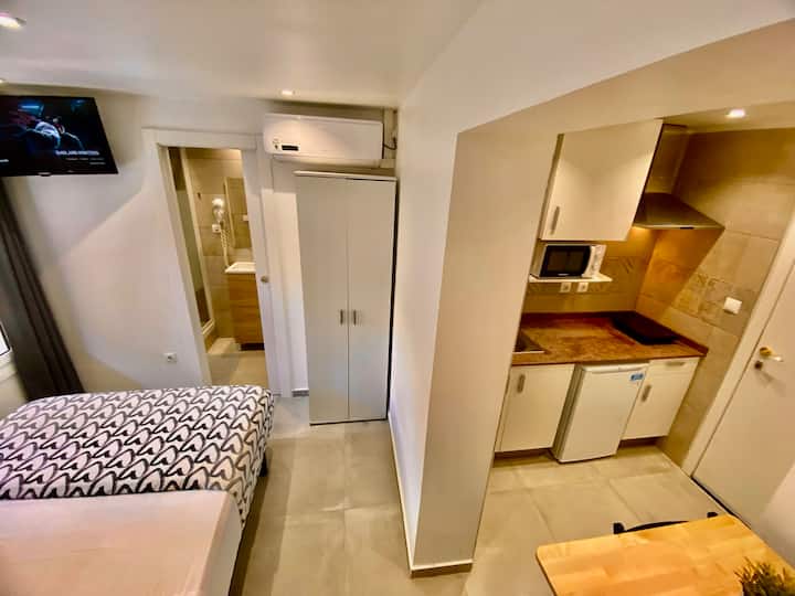 1 Apartamento Nuevo Con Cocina Frente Al Metro E6 - L'Hospitalet de Llobregat