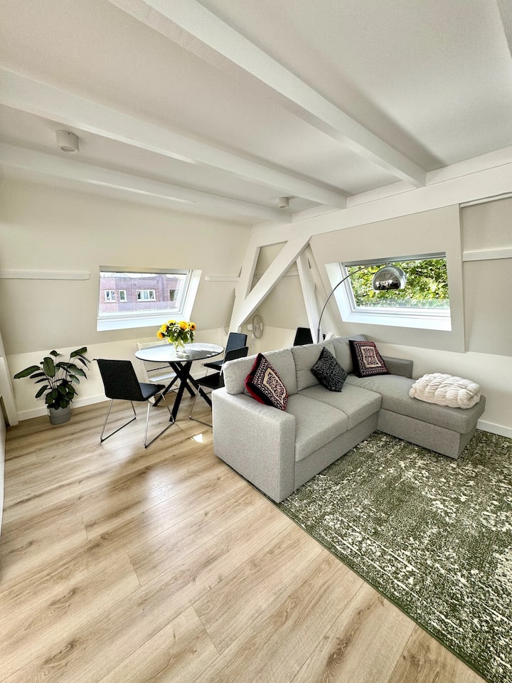 Cosy 2 Bd Apartment Near Center - Zandvoort