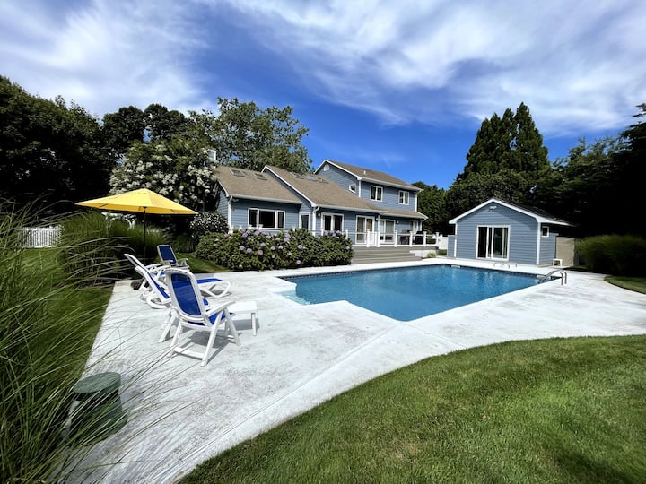 Hamptons Retreat W Pool And Yard - Eastport, NY