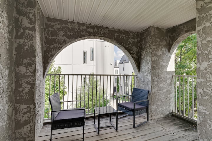Prime Location W/ Balcony • Near Broadway/top Golf - SoundWaves at Gaylord Opryland, Nashville