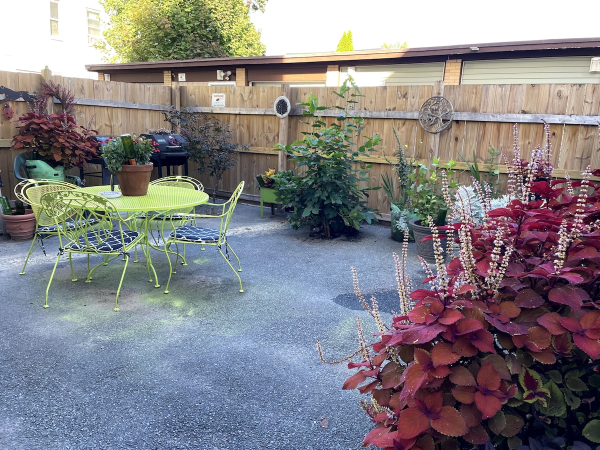 2-Wohnungen, haustierfreundlich – neu renoviert. - Wohnungen zur Miete ...