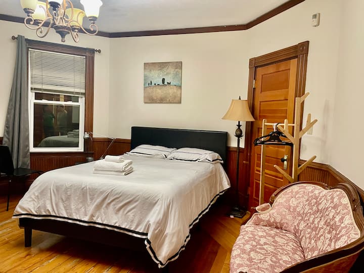 Walk To Harvard Mit Subway Private Bedroom M2 - Cambridge, MA