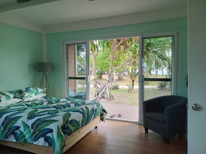 Surf 2 - Port Vila