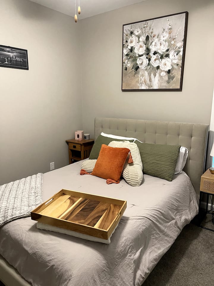 Bama Gameday Guest Room - Tuscaloosa, AL