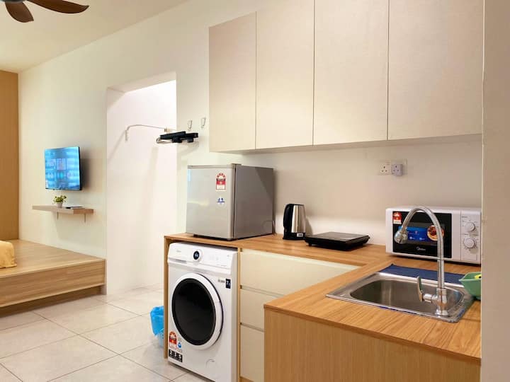 Tatami Style Studio B @Meritus Residence - Perai