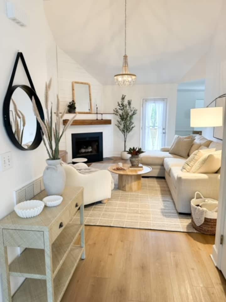 Franklin Home 22 + Day Minimum - Franklin, TN