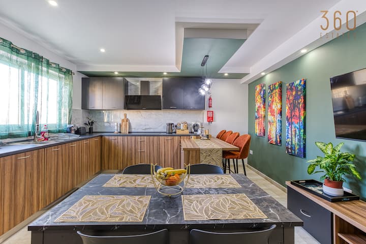 Spacious & Cosy 3br Apt With Private Balconies! - Málta