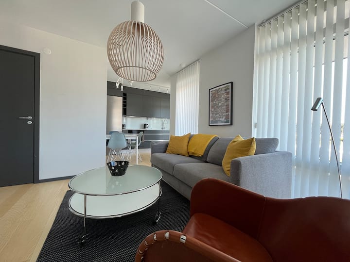 Exclusive Apartment With Pool View - Kristianstad