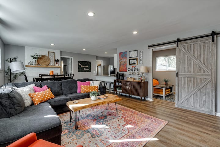 The Chatt-town Charmer - Chattanooga, TN