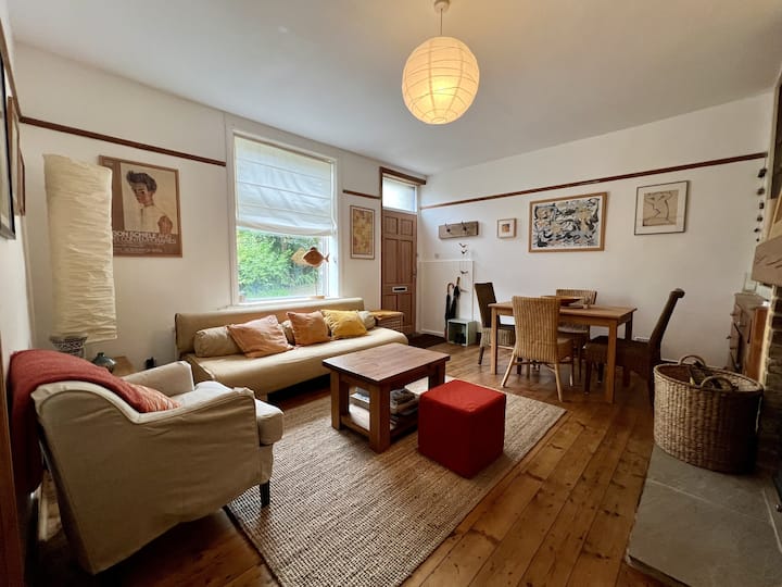 Charming 1880s 2bd Haworth Home - Haworth