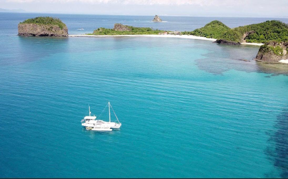 Private Room in Yacht with Fantastic Sunset Views - Houseboats for Rent ...