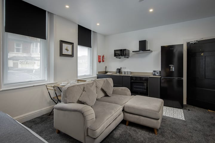 Mode St Chads -Near Beach -Free Wifi -Ground Floor - Blackpool