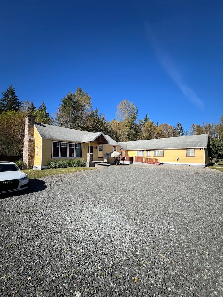 Grahams Family Haven - Ohop Lake, WA