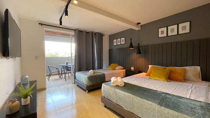 Cali Hideaway | Unique Grey/yellow Style | Hammock - Cali