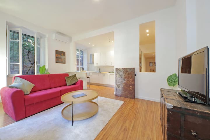 Walk To The Colosseum • Quiet, Elegant Retreat - Rom