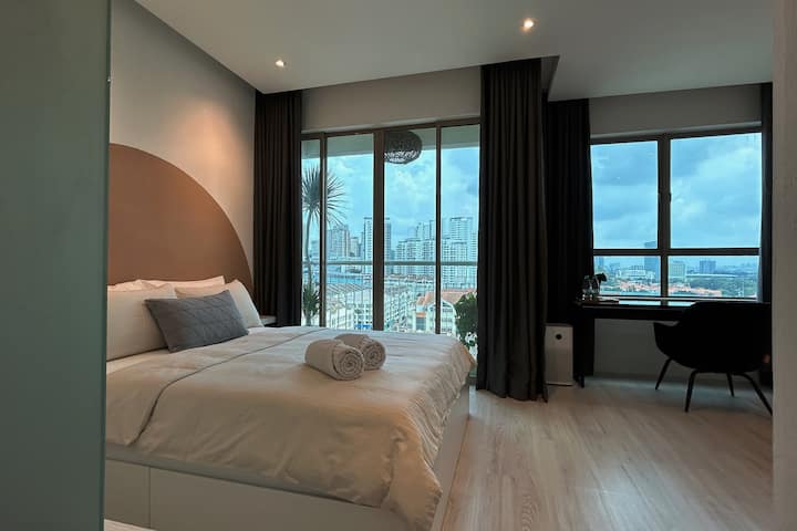 Relaxing Urban Retreat W/ Stunning Views - プタリン・ジャヤ