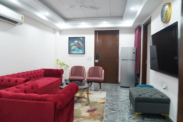 3bhk Apartment In Southdelhi |Opp Dhan Mill - New Delhi
