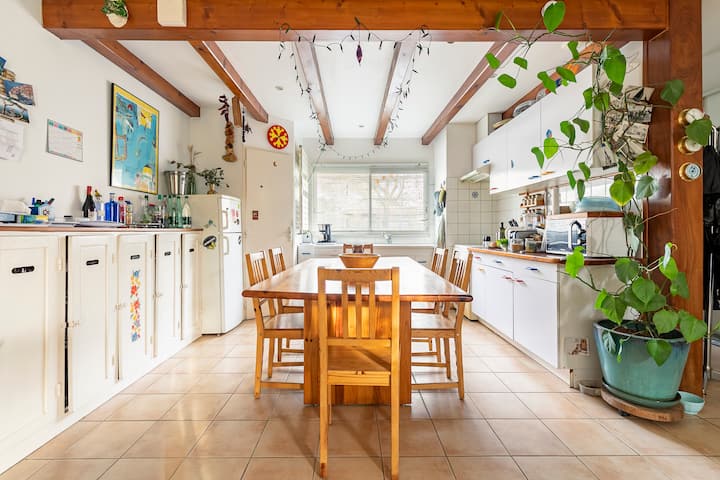 Bienvenue Dans La Chambre Aux Aquarelles - La Rochelle